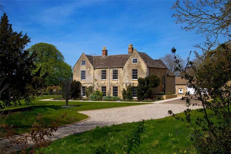 10 of the best homes with open plan living | Town & Country Properties