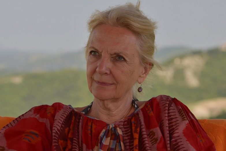 Interview: Anna Harvey on Princess Diana's Style | Style 2017