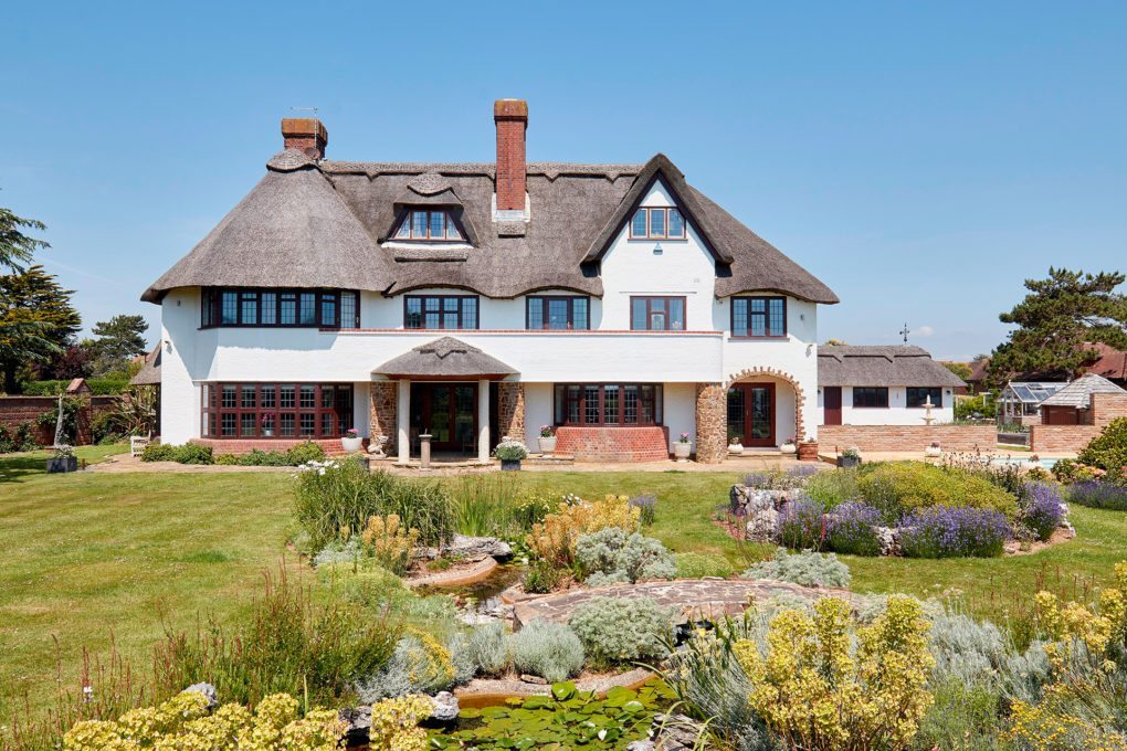 10 of the Best Arts & Crafts Properties | Arts & Crafts Movement