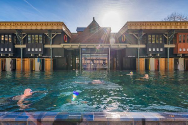 Things to do in Reading: Thames Lido Review & Bel & the Dragon hotel