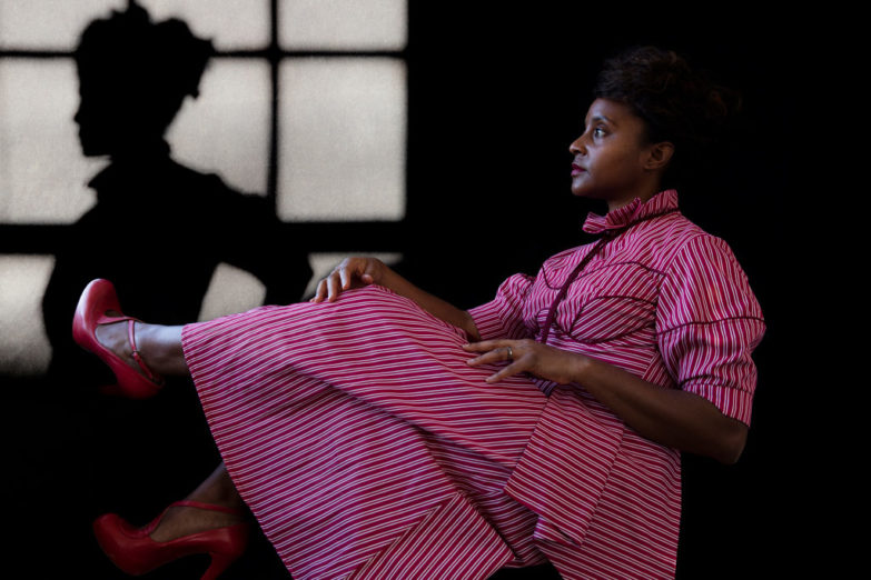 A Portrait Exhibition of Stylish, Influential Women in the Art World ...