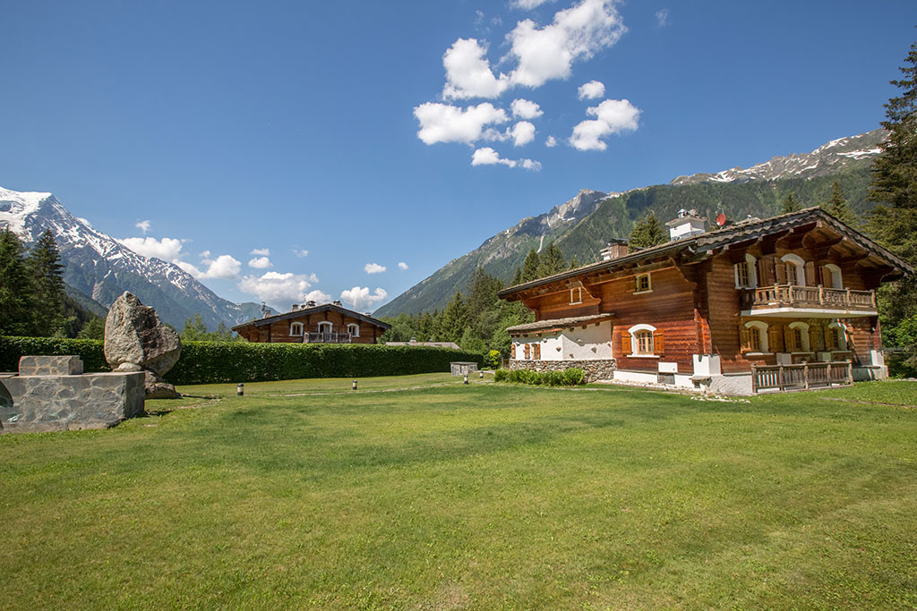 The 10 Best Summer Alpine Homes on the Market | Mountain Retreats