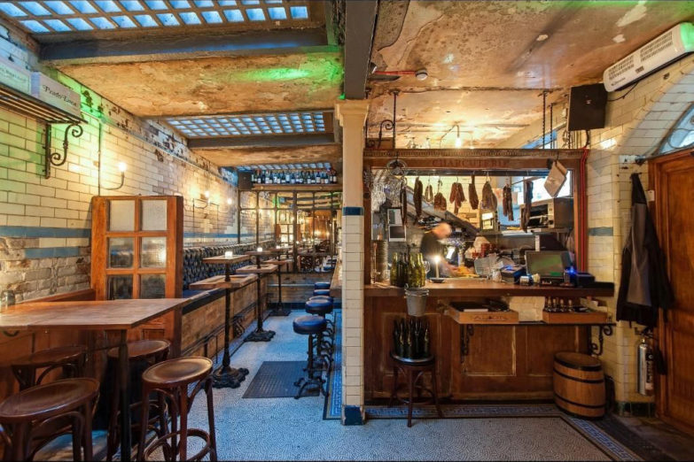 Cheese and Wine Tasting Spots in London To Visit in 2024
