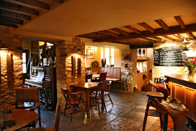 The Very Best Roasts In The Cotswolds