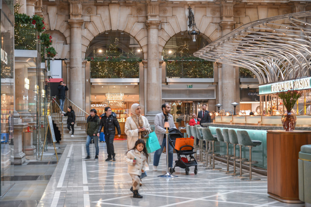 Here's How To Spend The Perfect Day At The Royal Exchange