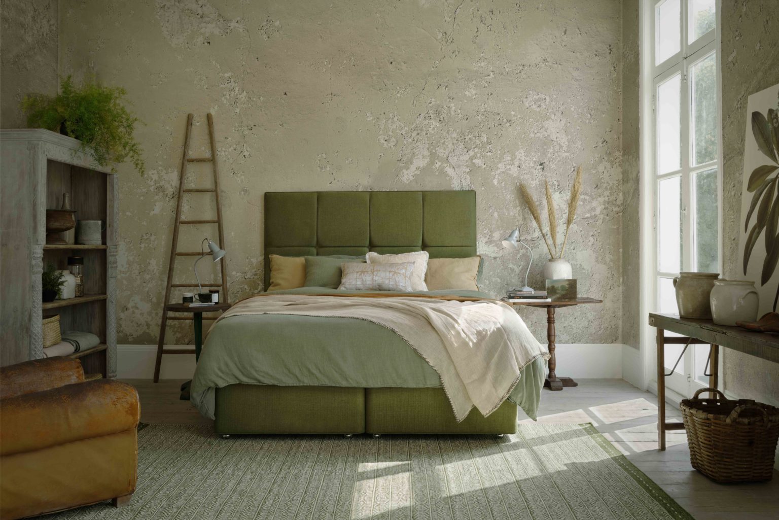 The Best Luxury Beds In The World: Best Bed Brands 2025