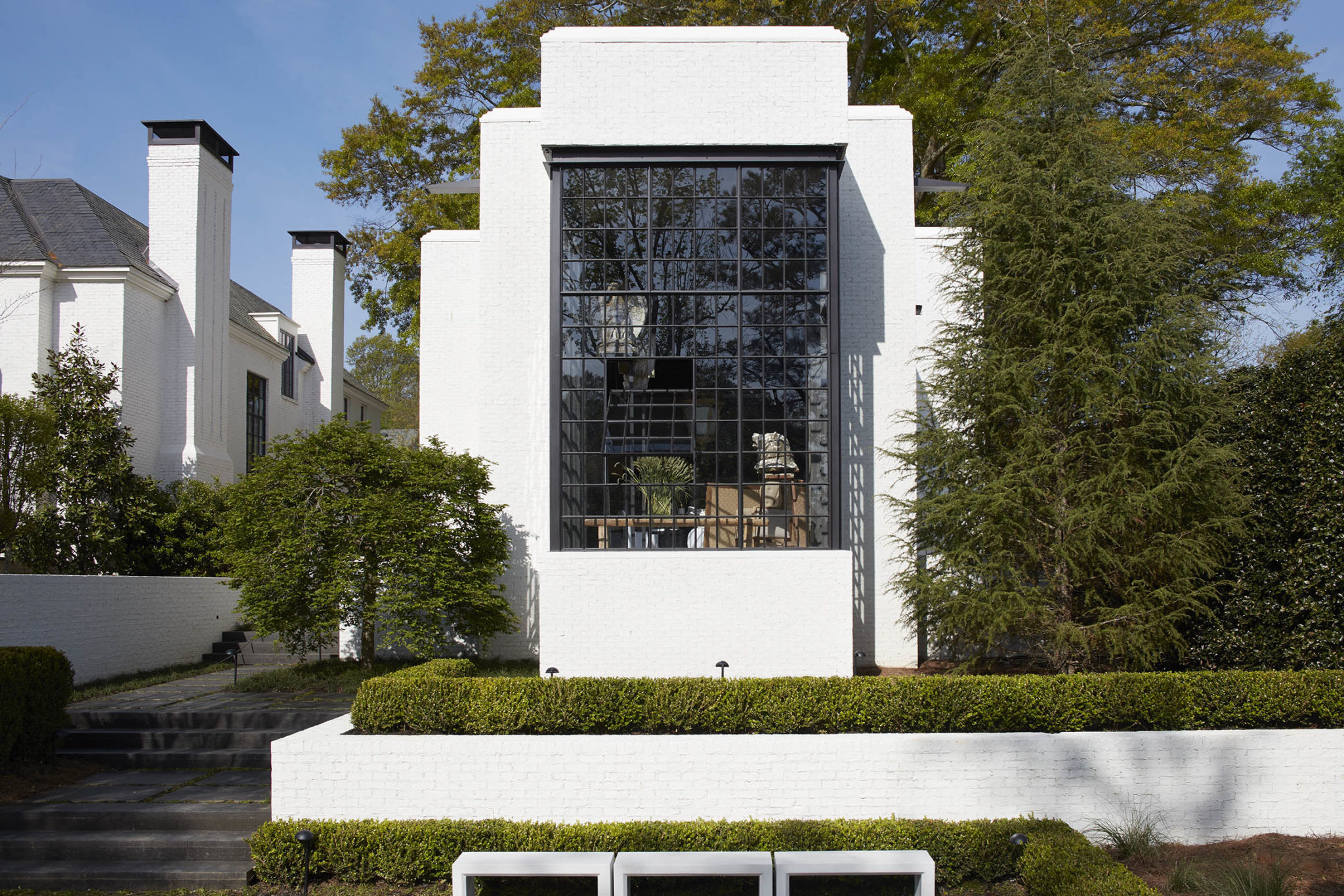 At Home With... Bobby McAlpine - Interiors