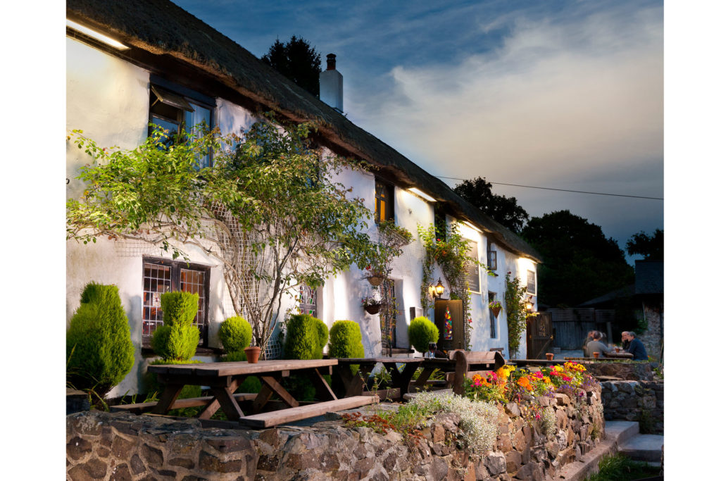 The Ultimate Guide To Devon: See, Do, Eat, Drink | C&TH Travel