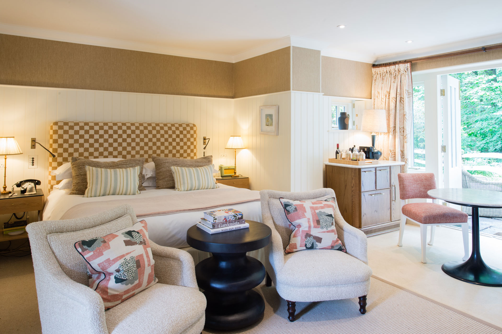 Accessible Hotels In the UK & Wheelchair Friendly Rooms - Travel