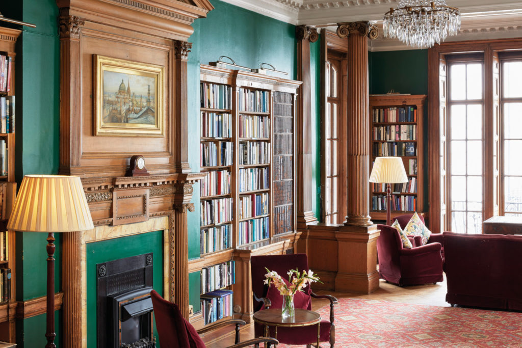 The University Women’s Club: A Club of One's Own - Culture