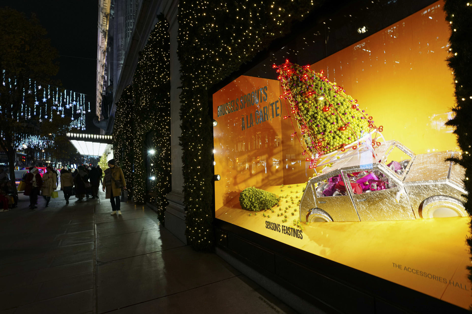 London's Best Christmas Window Displays To See This Season