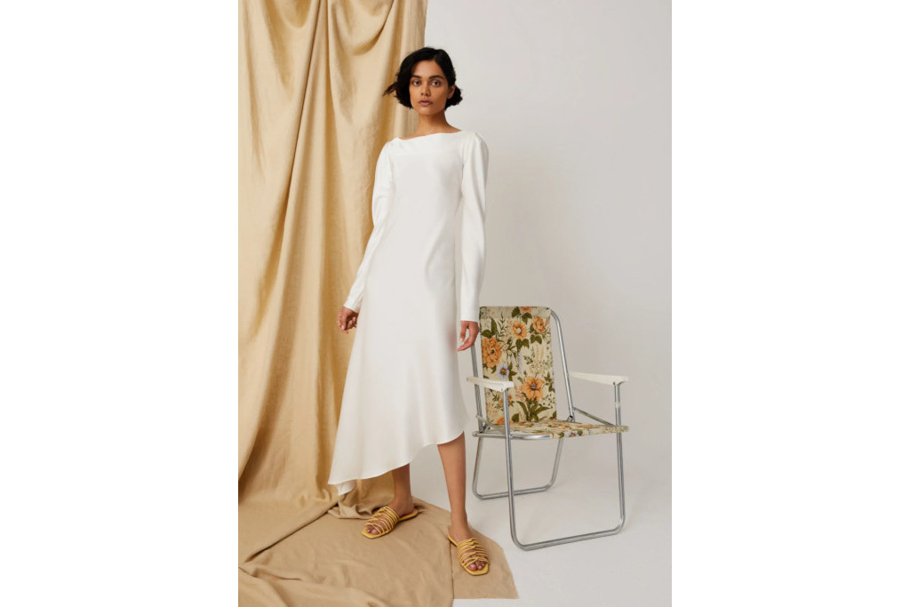 Best Casual Wedding Dresses For The Low-Key Bride 2022