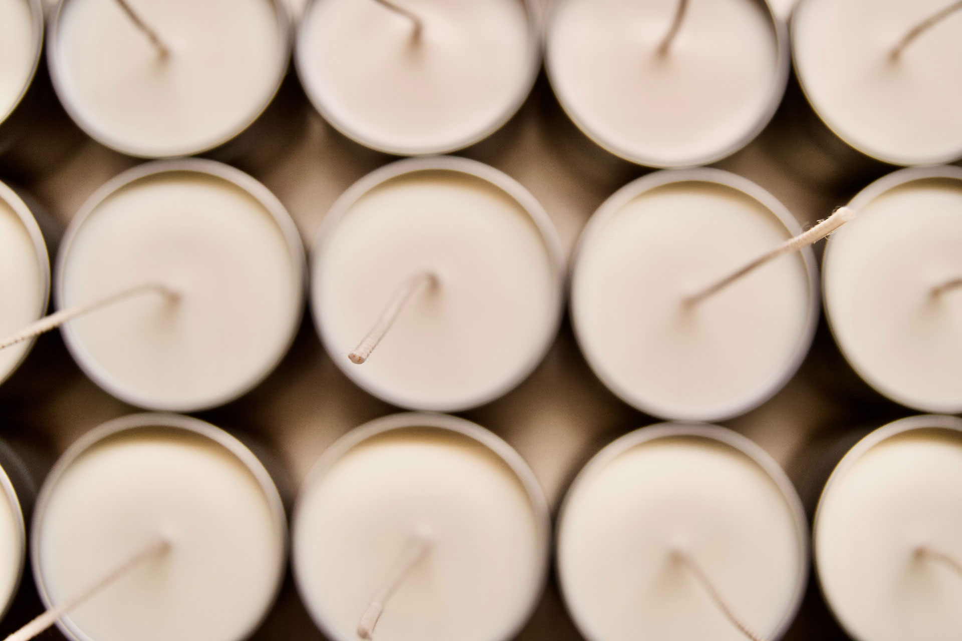 Homemade Scented Candles: DIY Scented Candle Recipe 2022