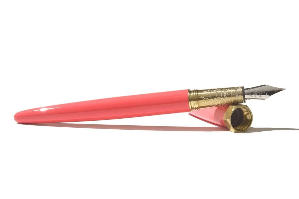 15 Fancy Fountain Pens for Keen Calligraphers - Style