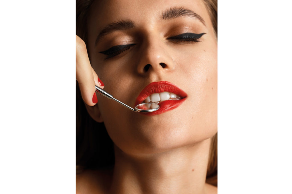 Why are Aesthetic Smile Tweakments Trending? - Health & Beauty