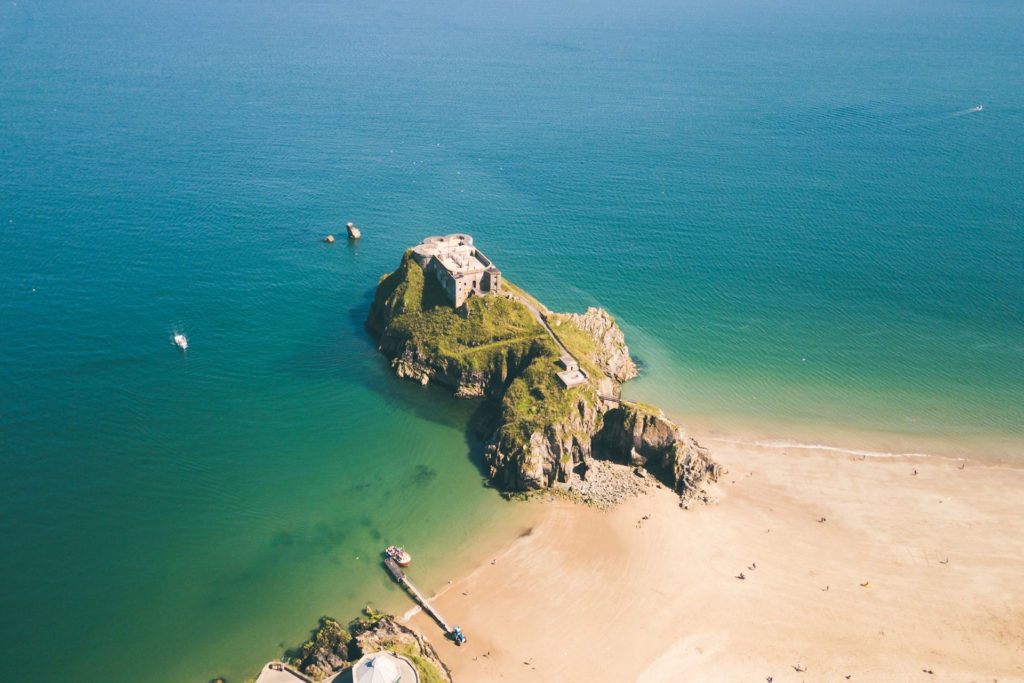 Best Beaches in Wales - Country & Town House