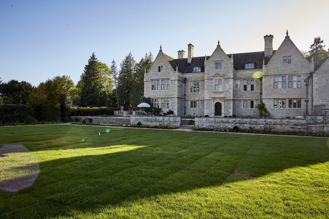 Holiday Rentals: Private Properties for a Luxurious Staycation