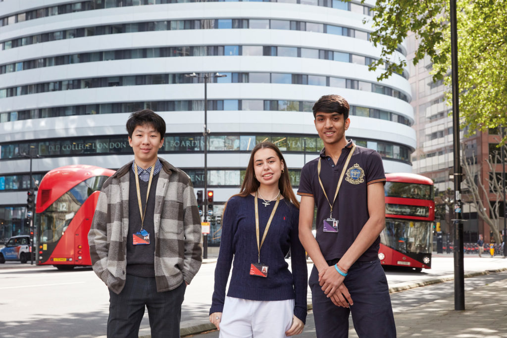 DLD College London - Country and Town House