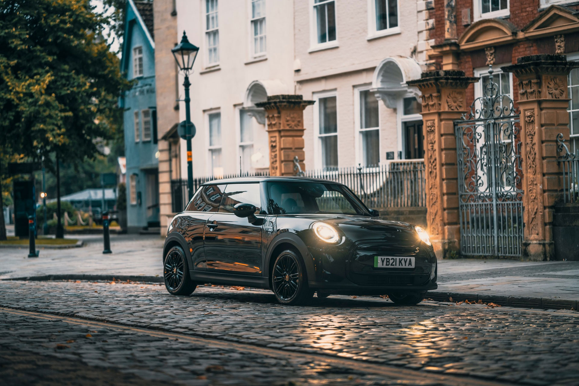 Mini Electric Shadow Edition — The Green Lane - Sporting