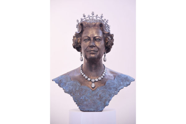 A New Show Unites Three Artists Who Have Portrayed the Queen