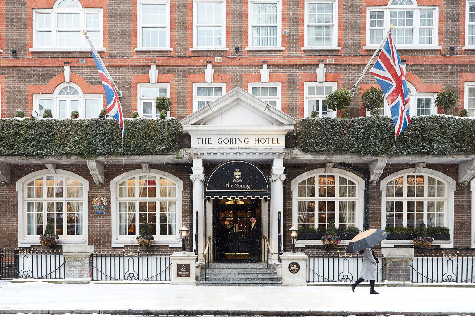 Tiara Tree: Royal Warrant Holders Commemorate Her Late Majesty