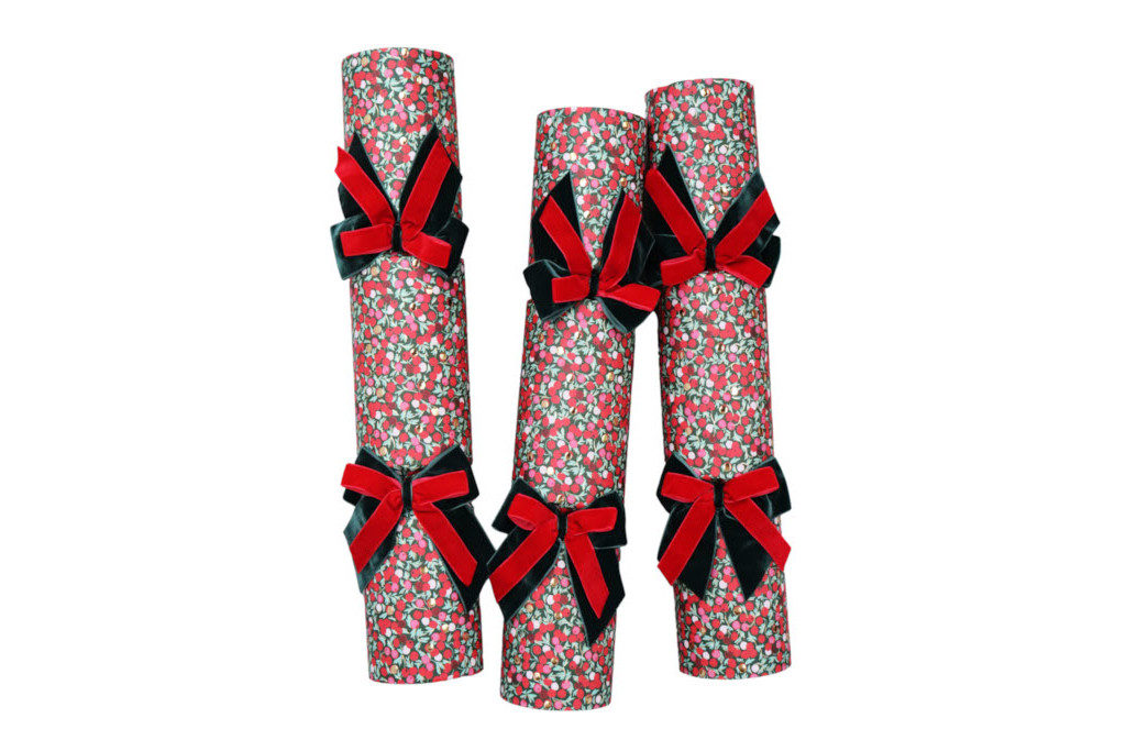 Best Christmas Crackers 2023 | Luxury Crackers For All The Family