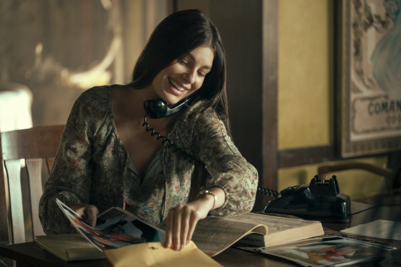 How To Recreate The 'Daisy Jones & The Six' Wardrobe - Fashion