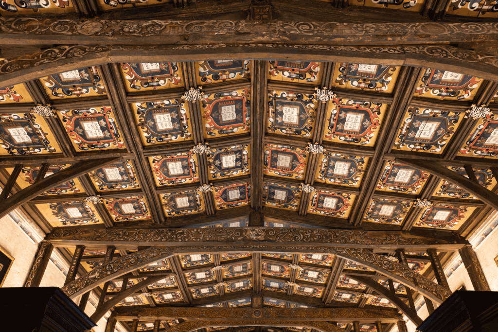 You Can Now Book An Exclusive Tour Of Oxford's Bodleian Library