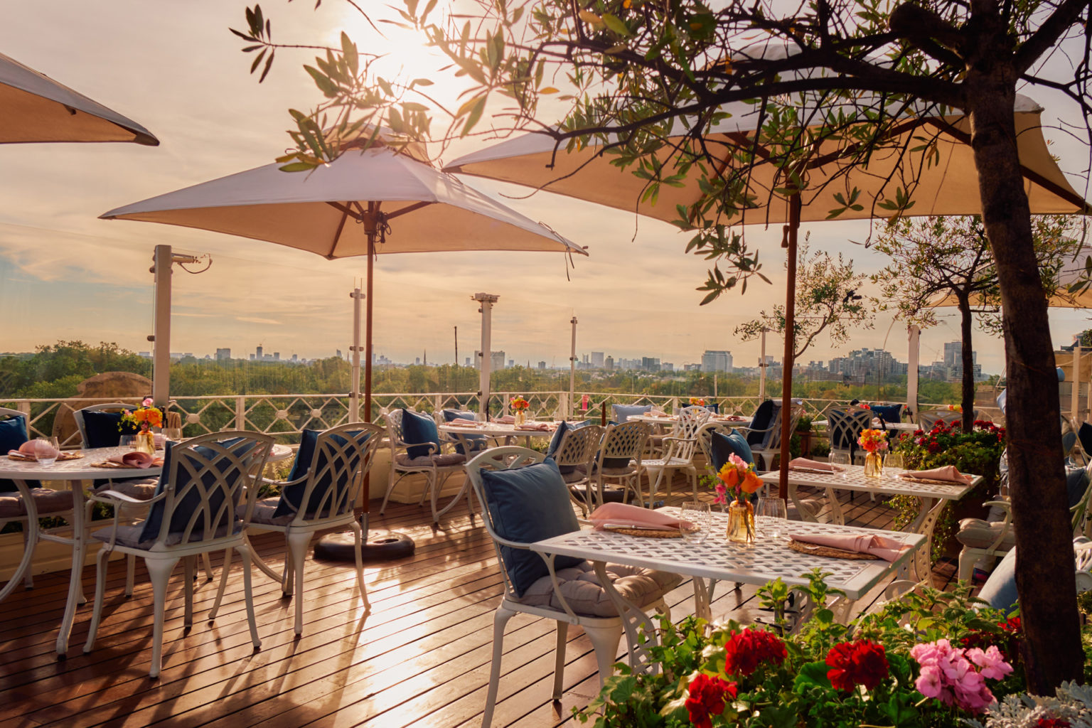 Best Rooftop Bars in Covent Garden - Roof Terraces West End