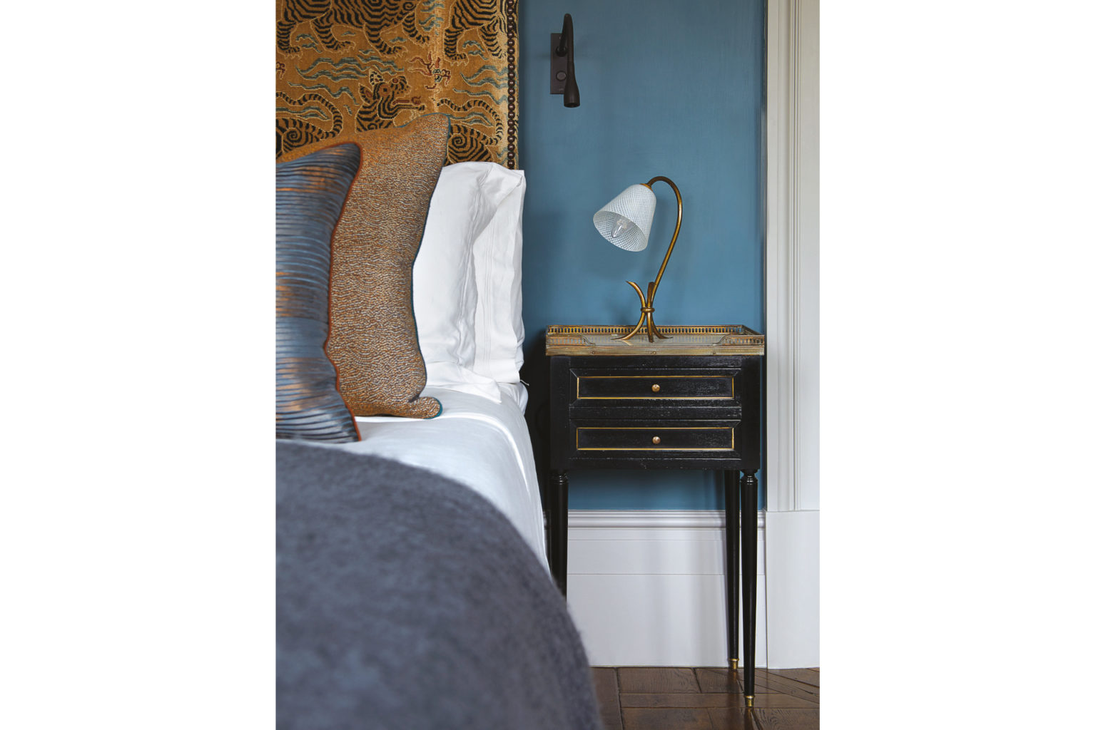 Studio Indigo Crafts Extraordinary Spaces