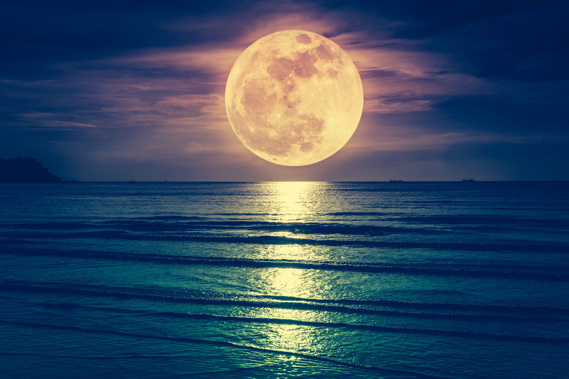 What Are Supermoons, and Is There One This Week?