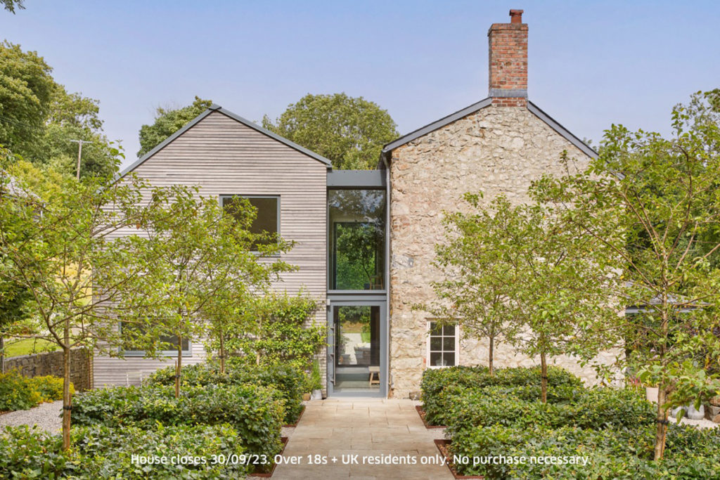 Closed:Win a Devon House Worth Over £2 Million & £100,000