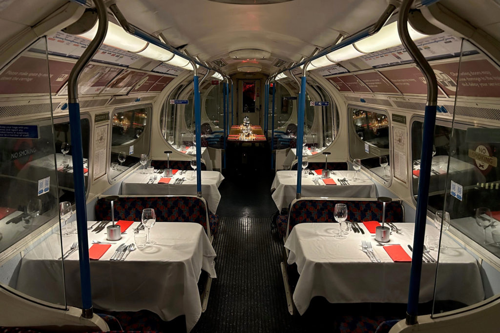 Supperclub.tube: You Can Dine Inside A Victoria Line Carriage