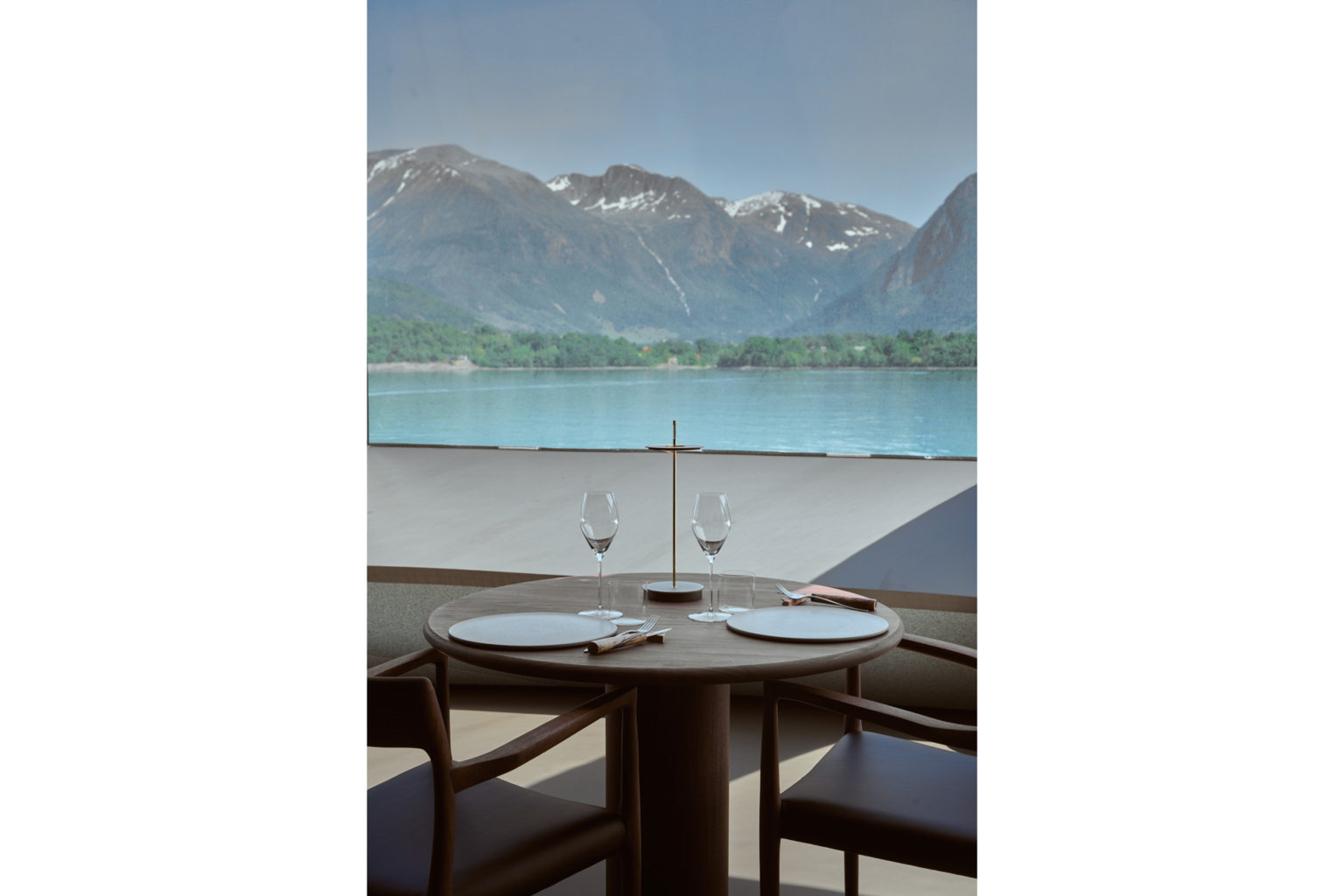 Restaurant Iris: The Floating Restaurant In A Norwegian Fjord