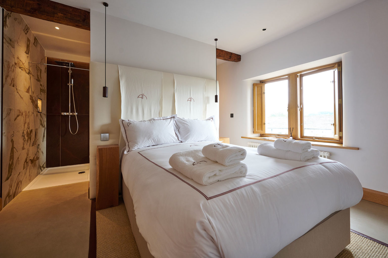 Review: Staying The Night At Britain's 'Original Gastropub', The Angel ...