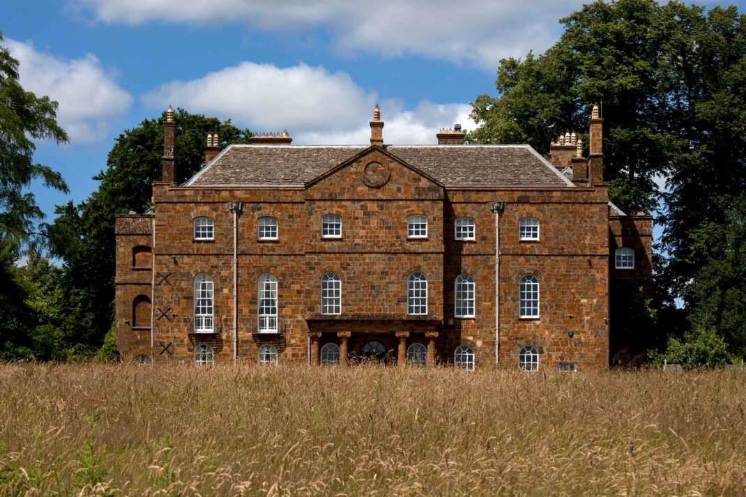 The Best Country Homes on the Market Right Now