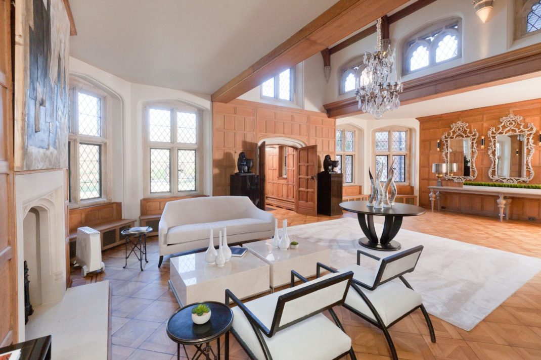 Here’s What An £18 Million Surrey Home Looks Like