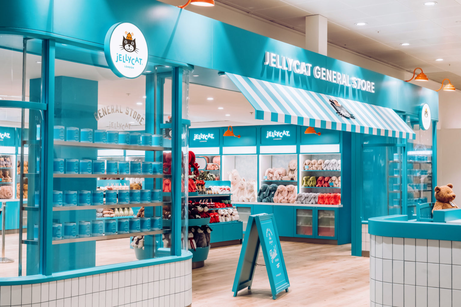 A Huge Christmas Jellycat Pop-Up Is Coming To Manchester