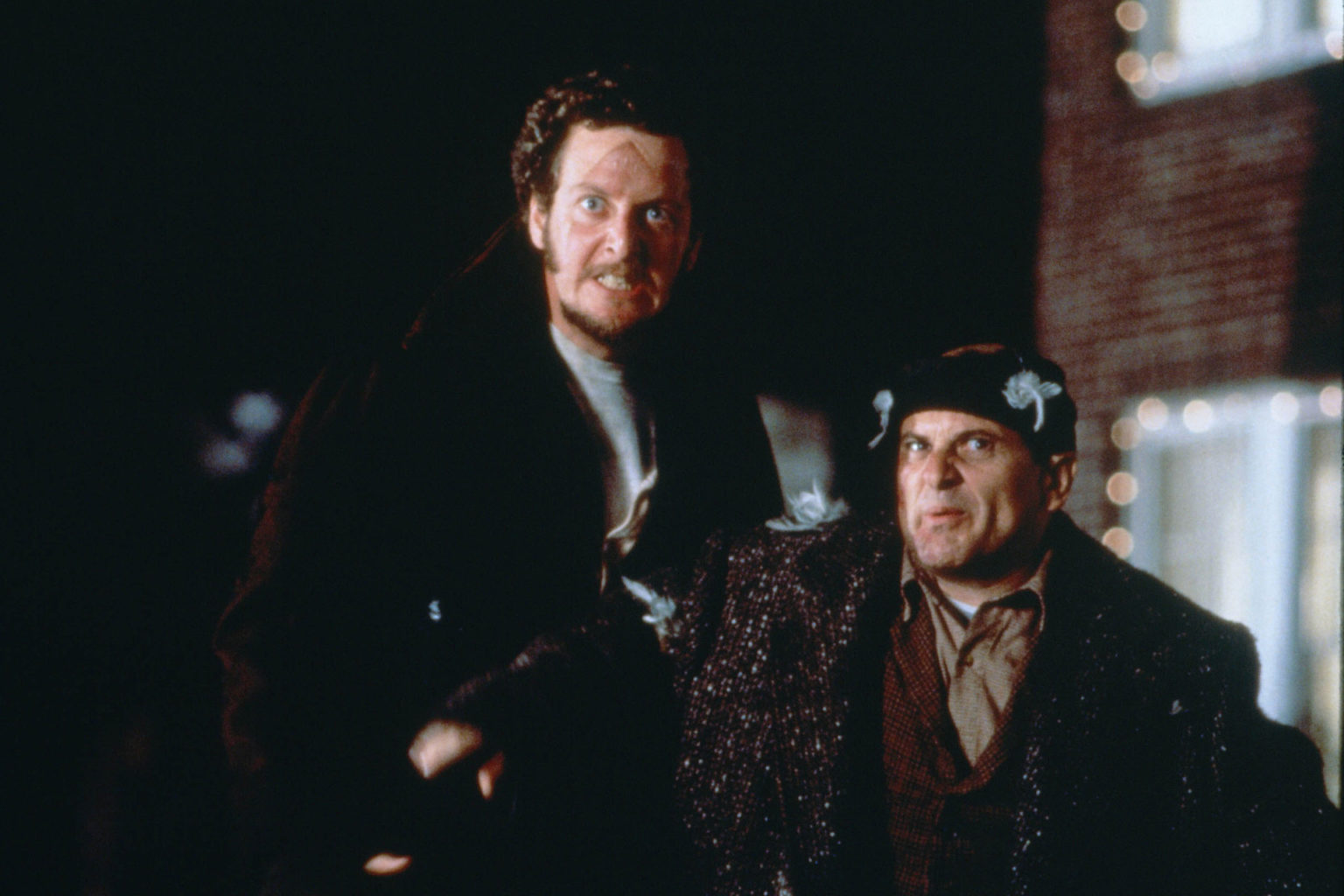 Is The Home Alone House Real? (& Can You Visit?)