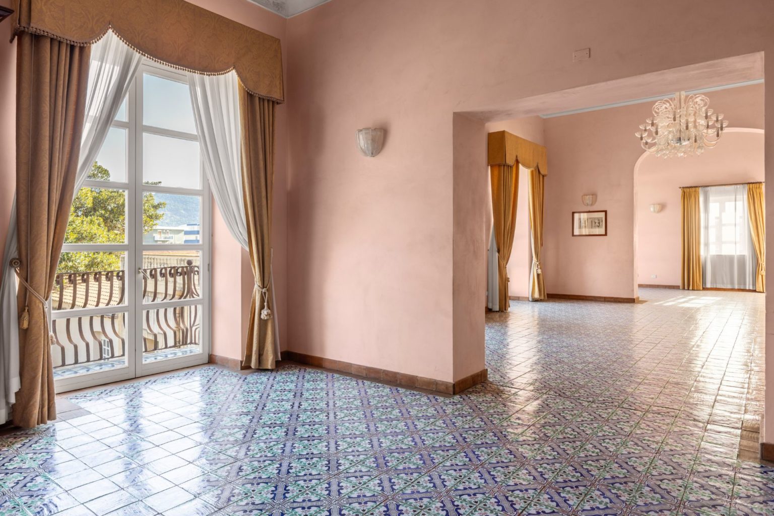 Look Inside… A 15-Bedroom Baroque Villa In Palermo