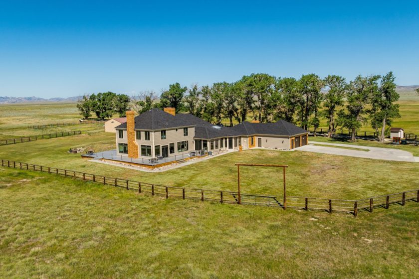 'It's Freedom': Is This Cattle Ranch The Real Life Yellowstone?