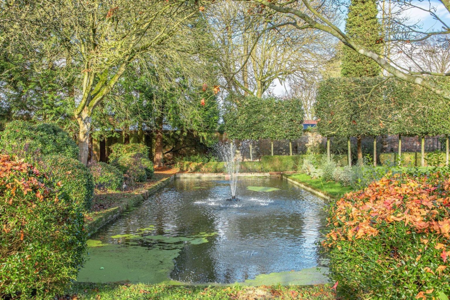 Home Of Princess Diana's Grandma Lady Fermoy Is For Sale