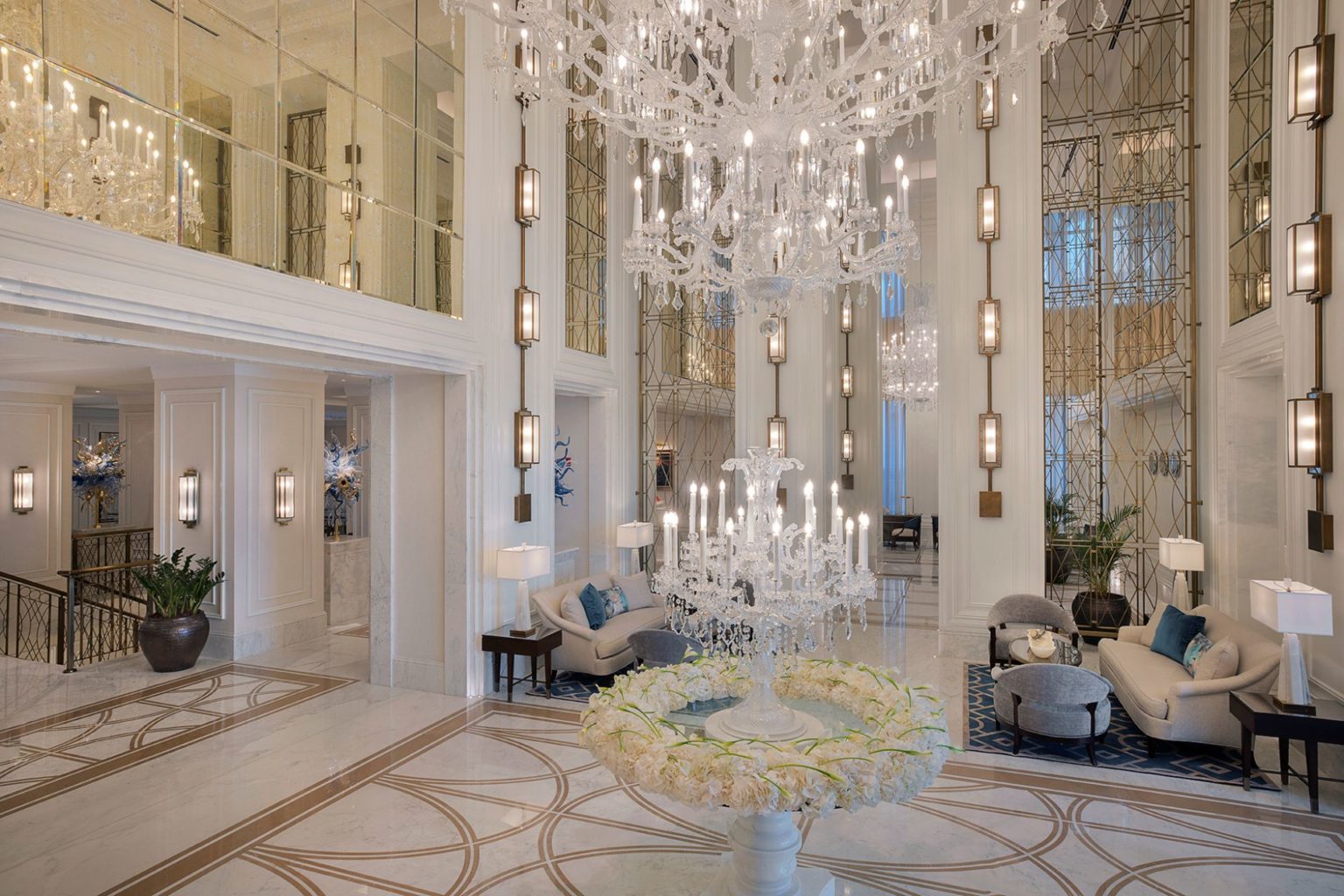 Hotel Review: Inside The Ritz‑Carlton, Amman